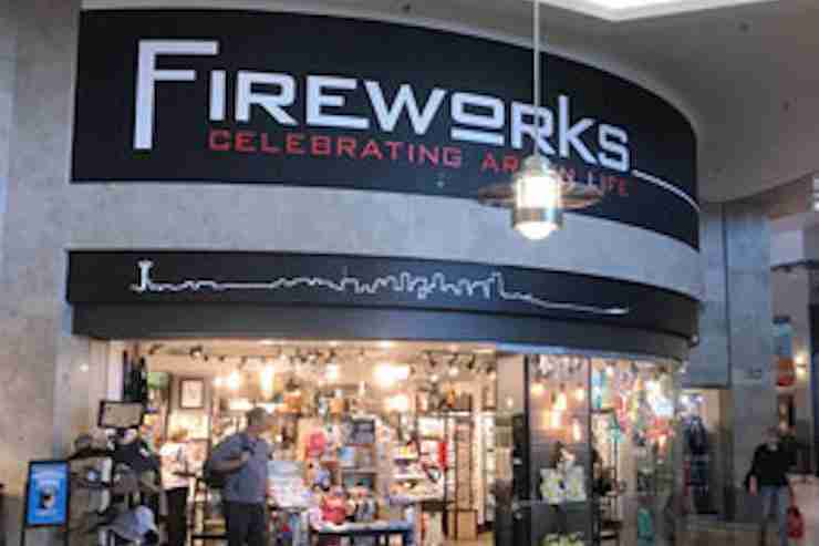 What to Do in University Village - Seattle | Saatva