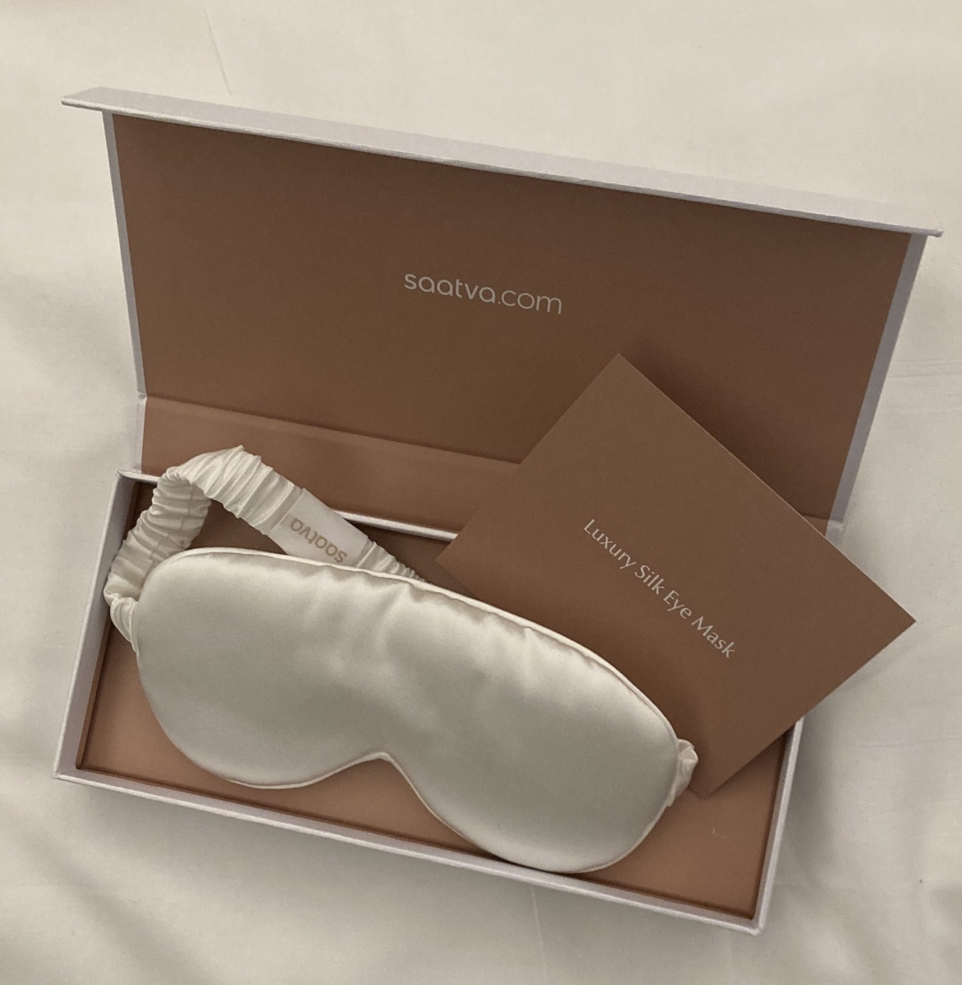 Saatva Silk Eye Mask Review | Saatva